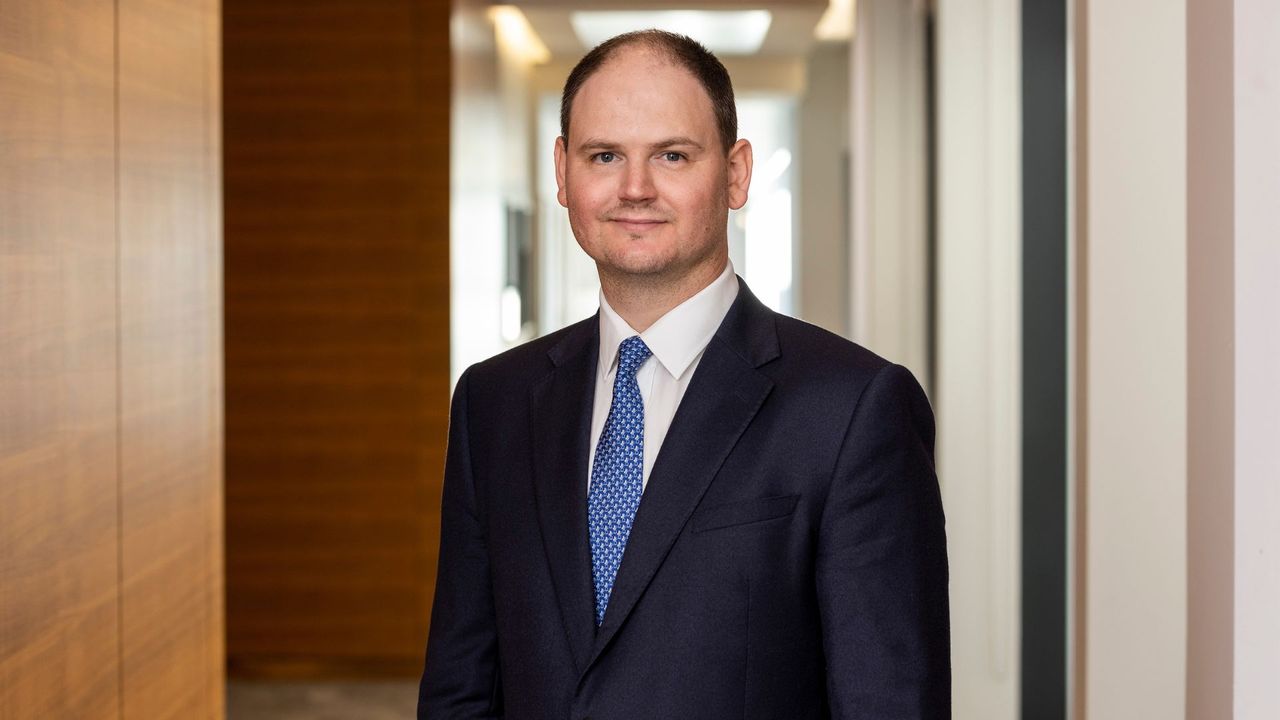Jones Day hires pharma and high-tech patent litigator to London office ...